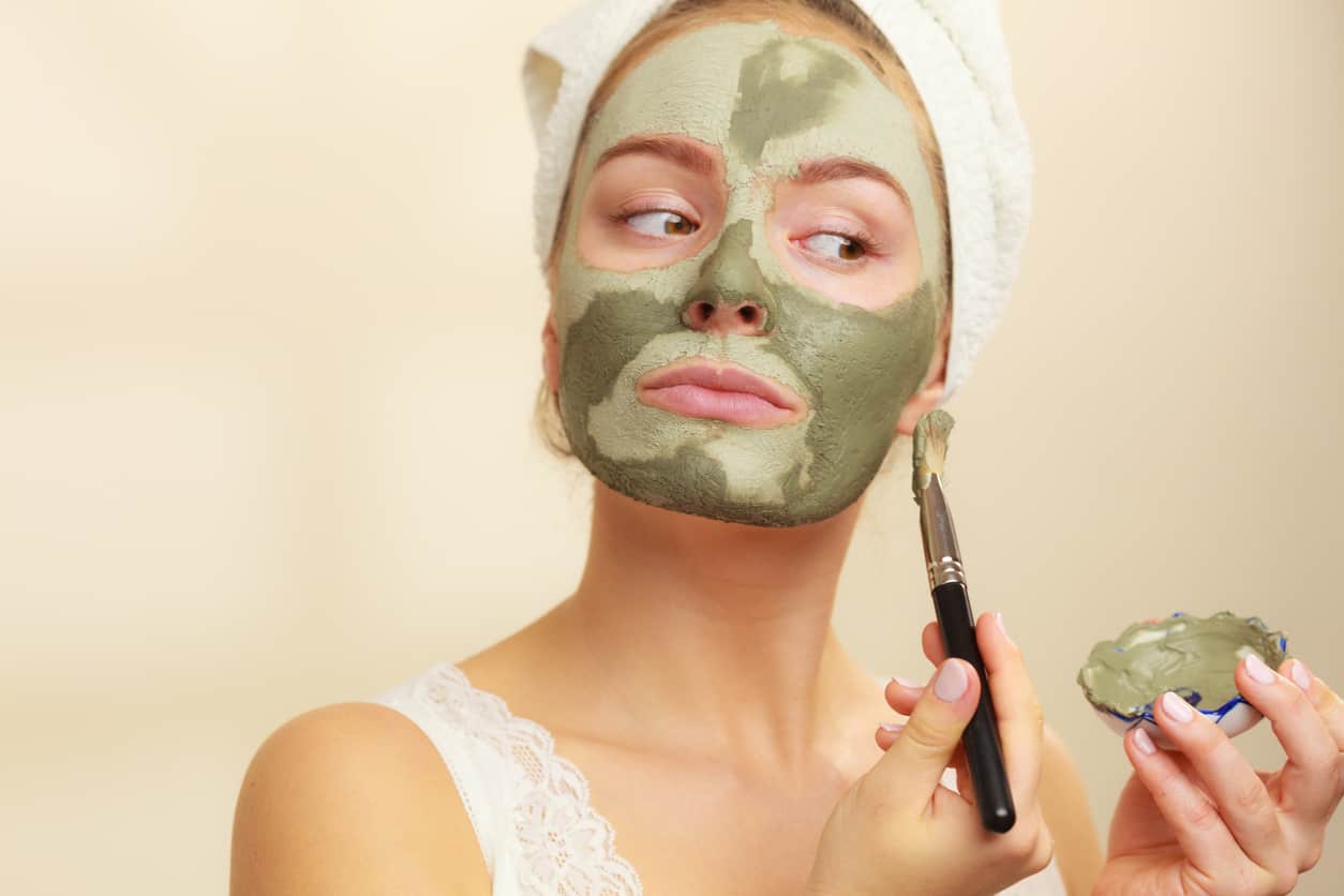 How To Make French Green Clay Face Mask Recipes! | A Green Beauty Blog