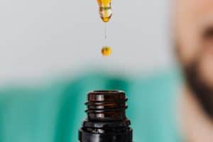 How To Make A Natural DHT Blocker Hair Oil? | A Green Beauty Blog